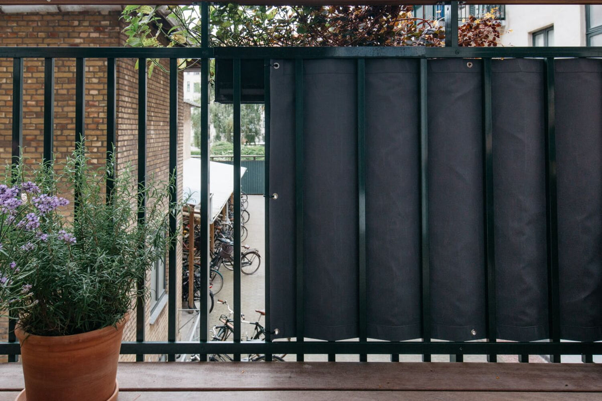 Måttbeställt balkongskydd – Markiskvalitet med 10 års garanti ...